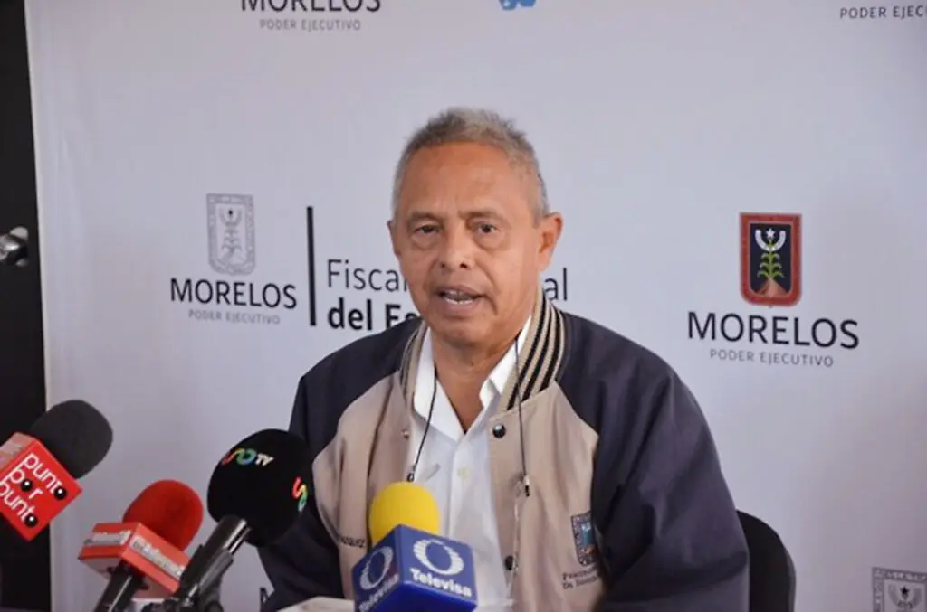 Renuncia Samuel Nava a Servicios Periciales; lo releva Verónica Gomar ...