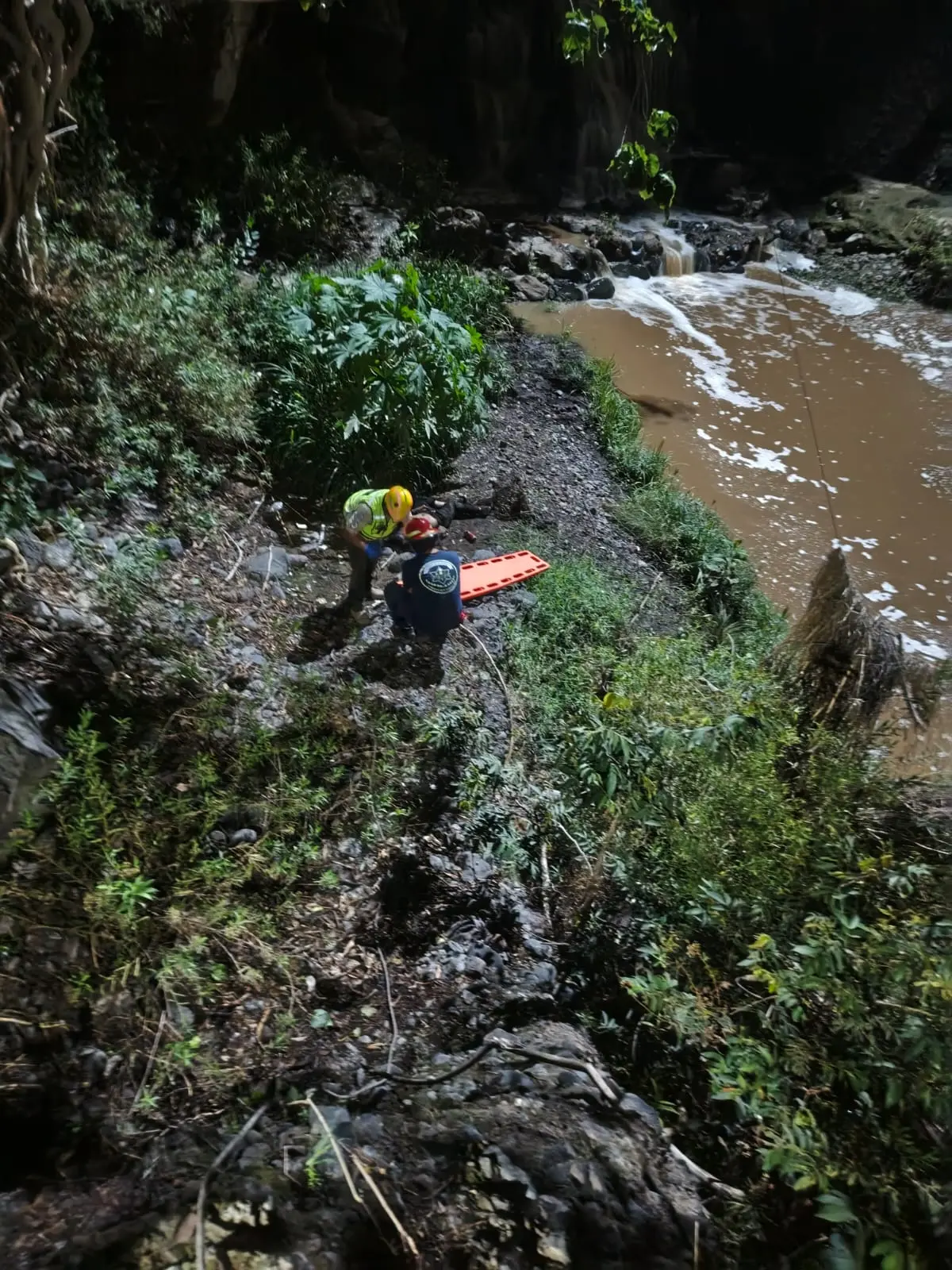 Fatal accidente en la México-Oaxaca: joven motociclista muere al ...